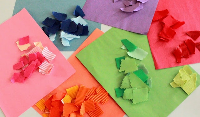 It's Playtime! : Paper Play - Hands On As We Grow®