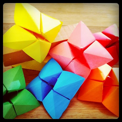 It's Playtime! : Paper Play | Hands On As We Grow®