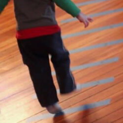 15 of the SIMPLEST Activities Yet! Outstanding for Busiest of Moms