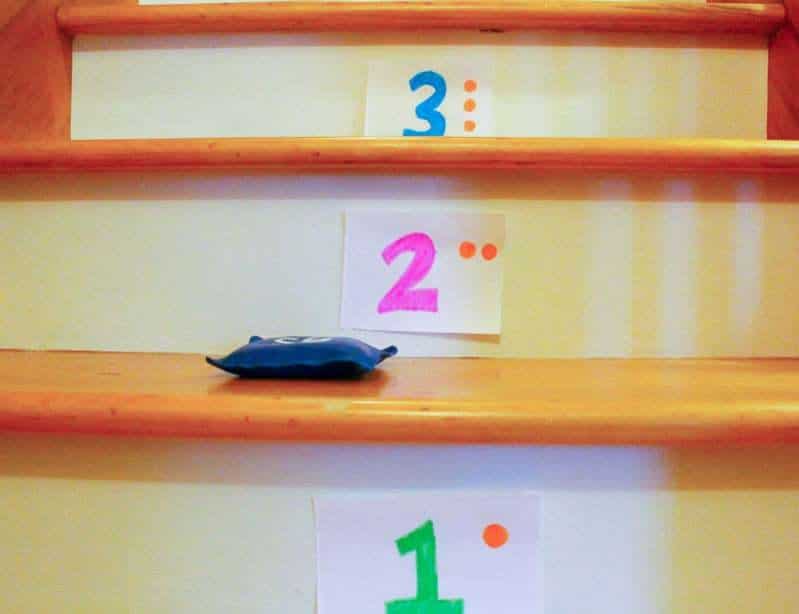 Easy Bean Bag Number Toss on the Stairs for Preschoolers | HOAWG