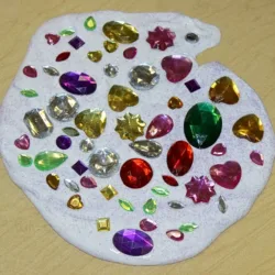 25+ Slime Recipes and Ideas that are Super Slimy, Super Fun - HOAWG