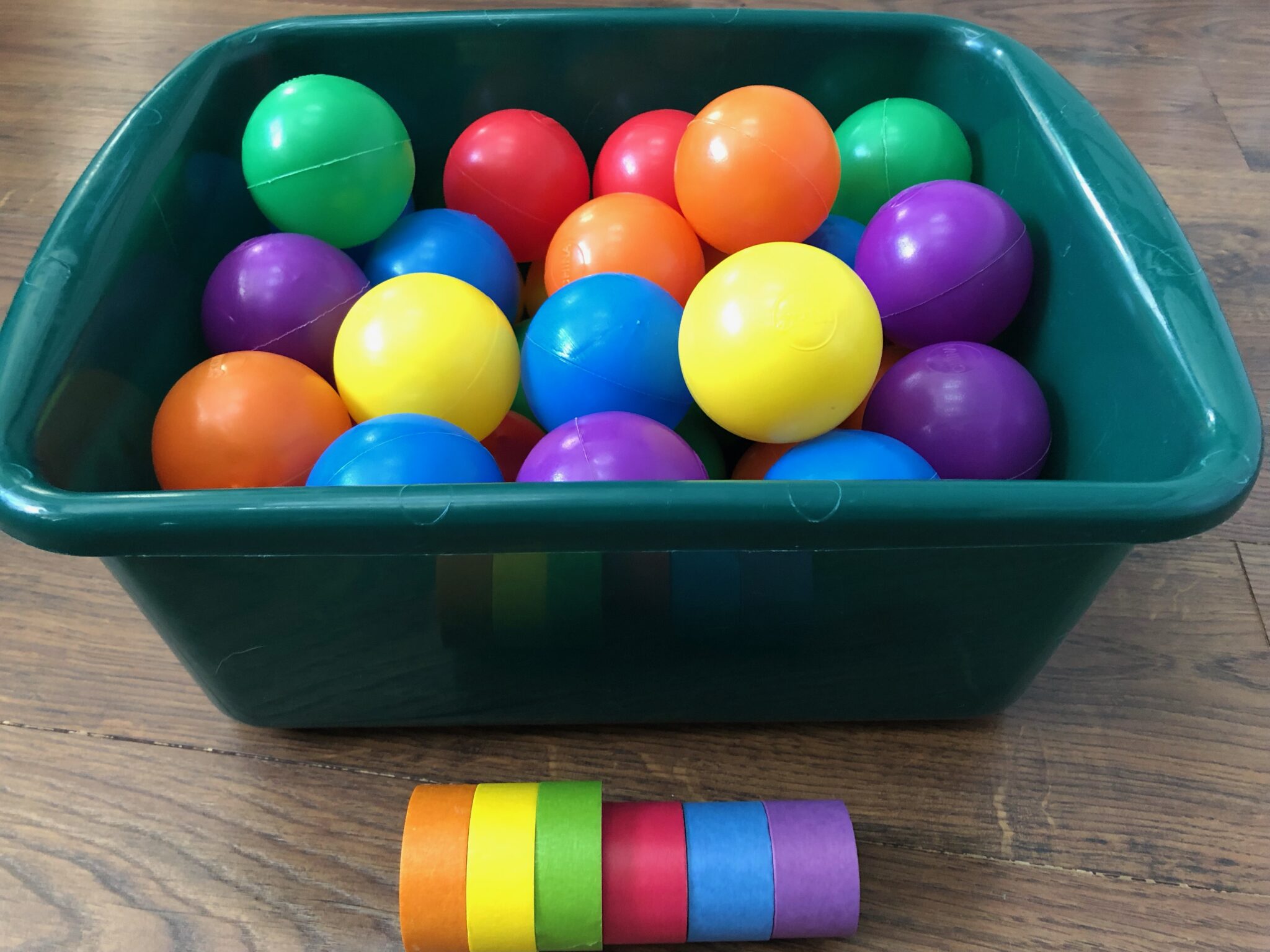 Hopping Activity for Preschoolers to Match Colors - HOAWG