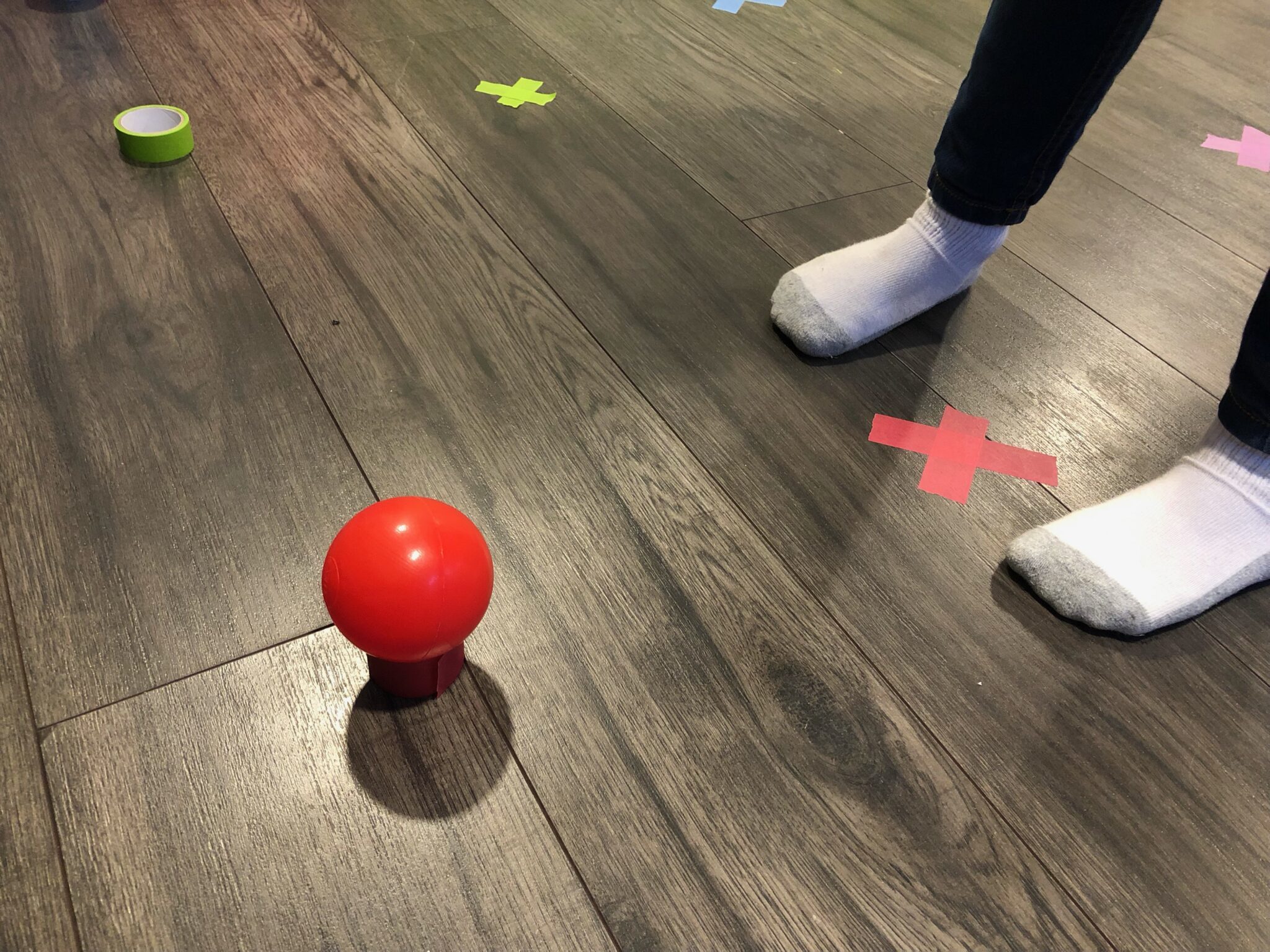 Hopping Activity for Preschoolers to Match Colors - HOAWG