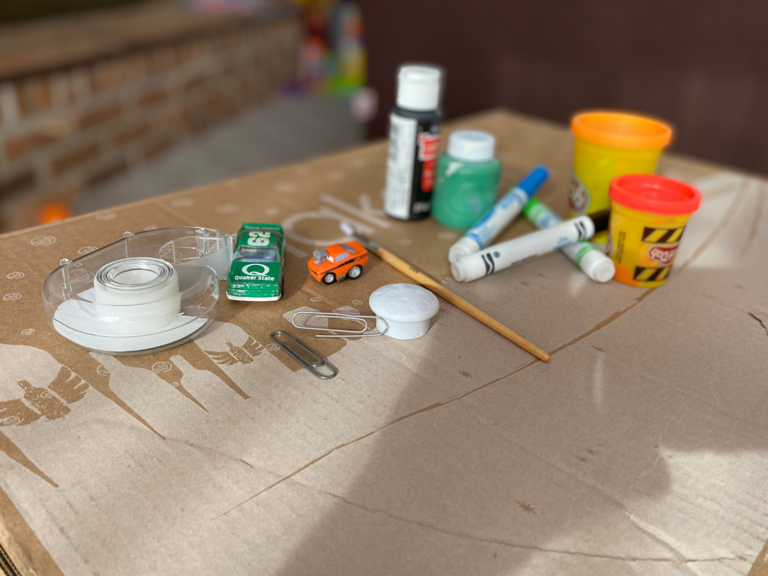 Build Your Own Magnetic Race Track in 1 Minute - HOAWG®️